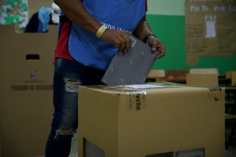 Estos son los pasos que debes seguir para votar este domingo - EsquinaRD